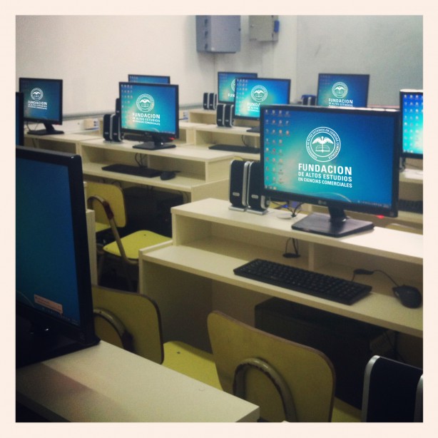 Inauguración de Laboratorio de Informática – Sede Tucumán | Fundacion ...